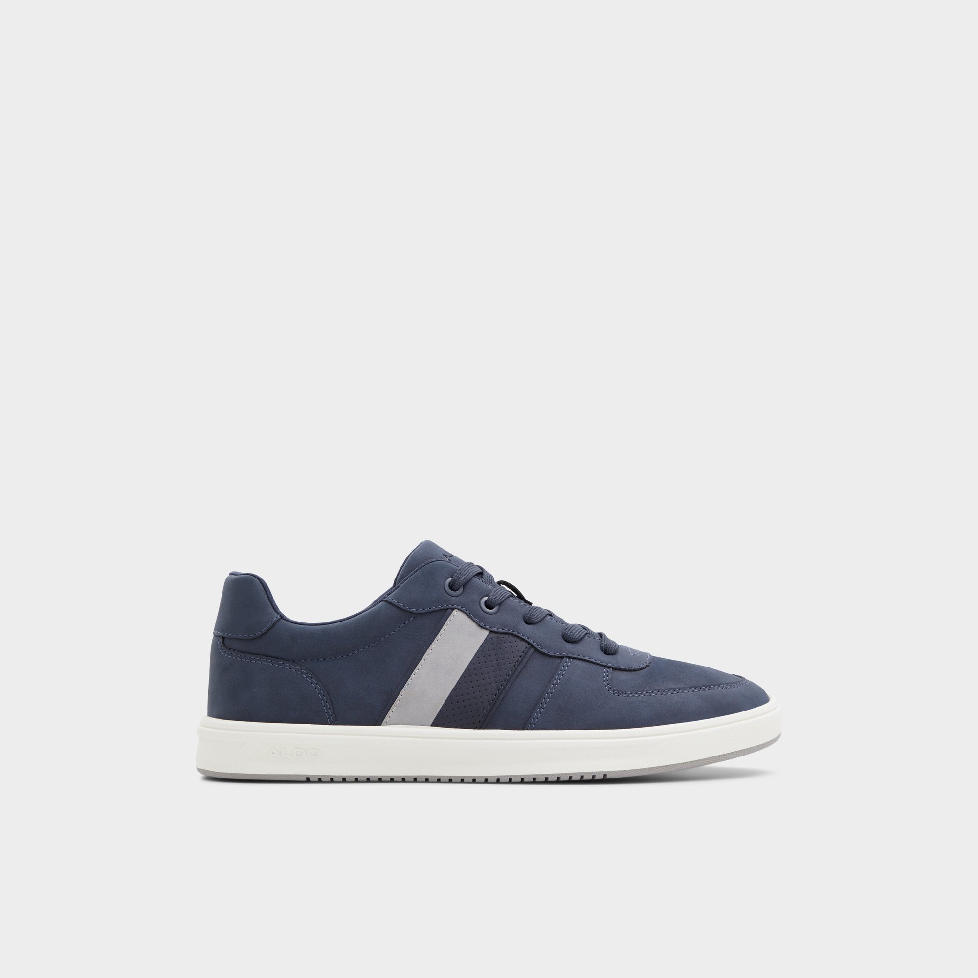 Morrisey Navy Men's Low top | ALDO US